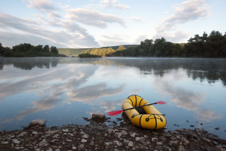 Best Inflatable Kayak For 2021 - Shoe String